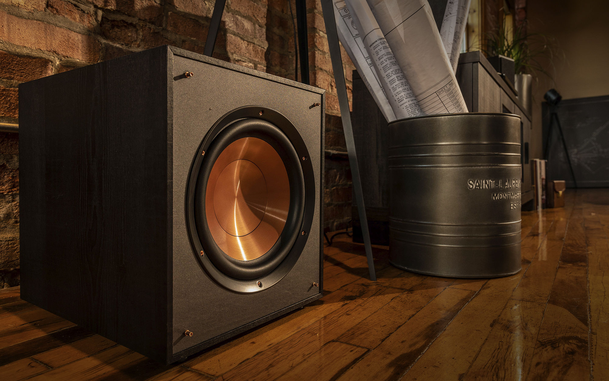 Klipsch R120SW 12 Inch 400W Powered Subwoofer The Awesomer Klipsch R120SW 12 Inch 400W Powered Subwoofer The Awesomer